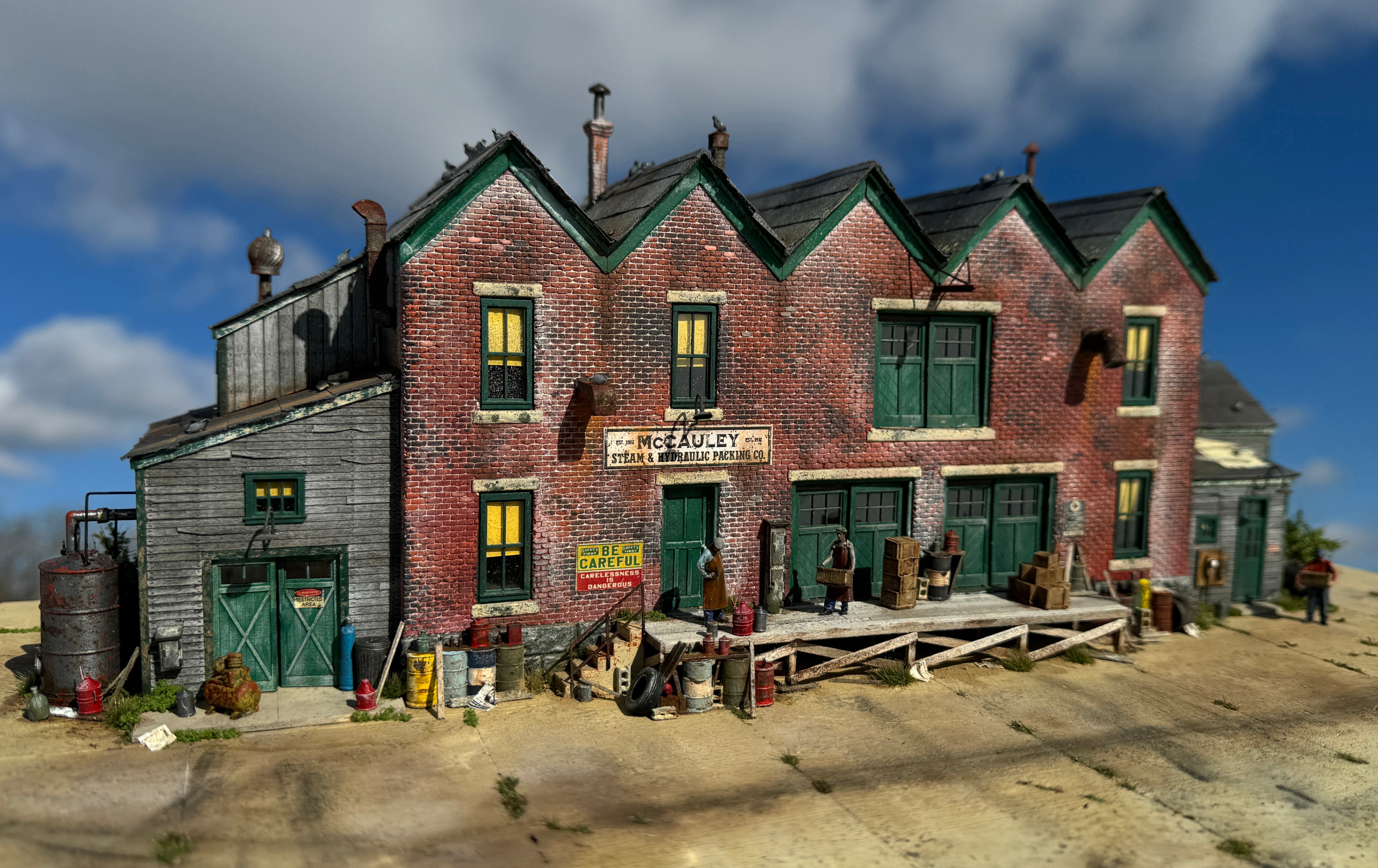 McCauley Steam & Hydraulic Packing Co. - HO Scale Kit – Fos Scale Models